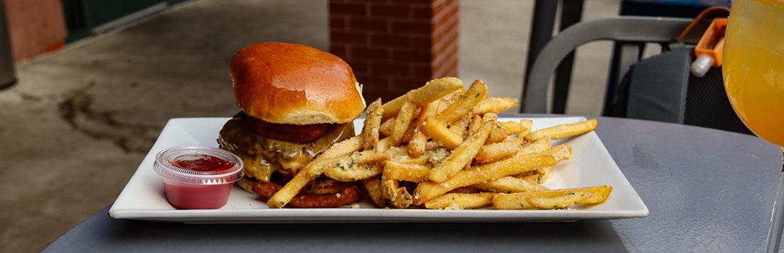 Southern Railway Taphouse (Richmond, Virginia) | Stephen Travels